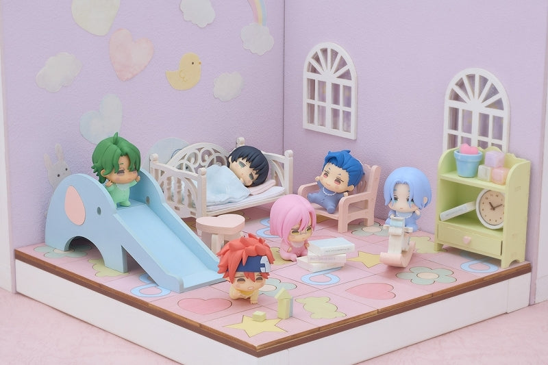 (Figure) Trading Figures & Miniatures